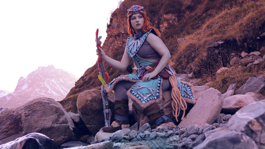 Aloy Banuk Ice Hunter cosplay blueprints and tutorial - Pretzl Cosplay